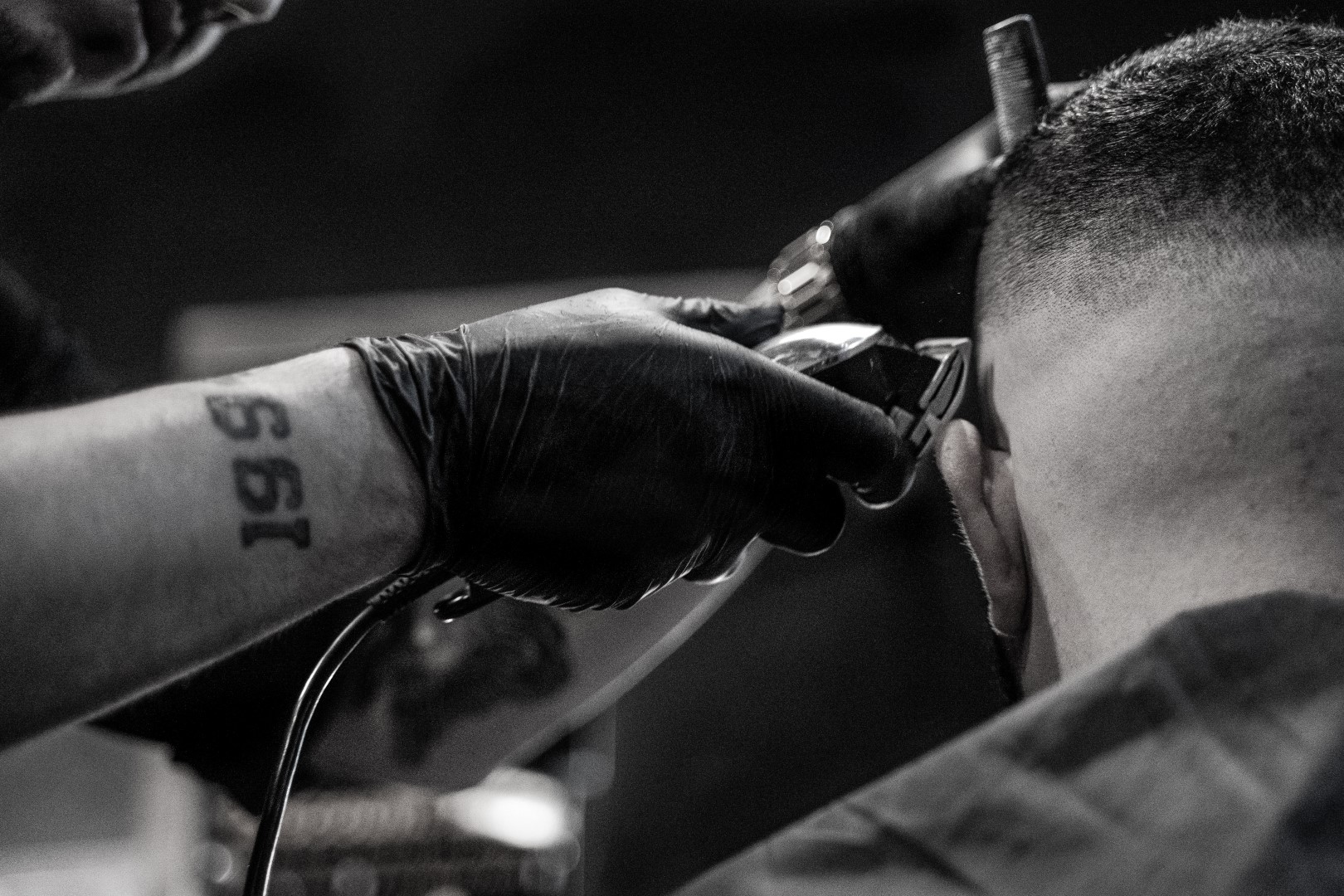 Lucas Barber Shop Militari - Salon hair style si barba - Iuliu Maniu ...