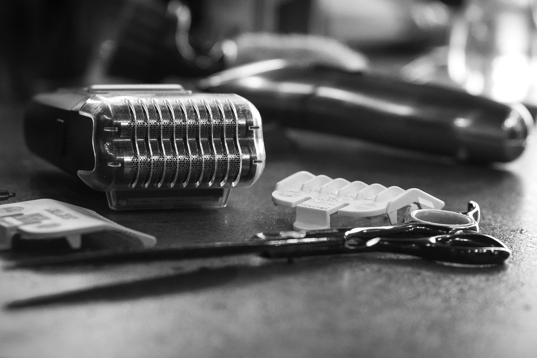 Lucas Barber Shop Militari - Salon hair style si barba - Iuliu Maniu ...